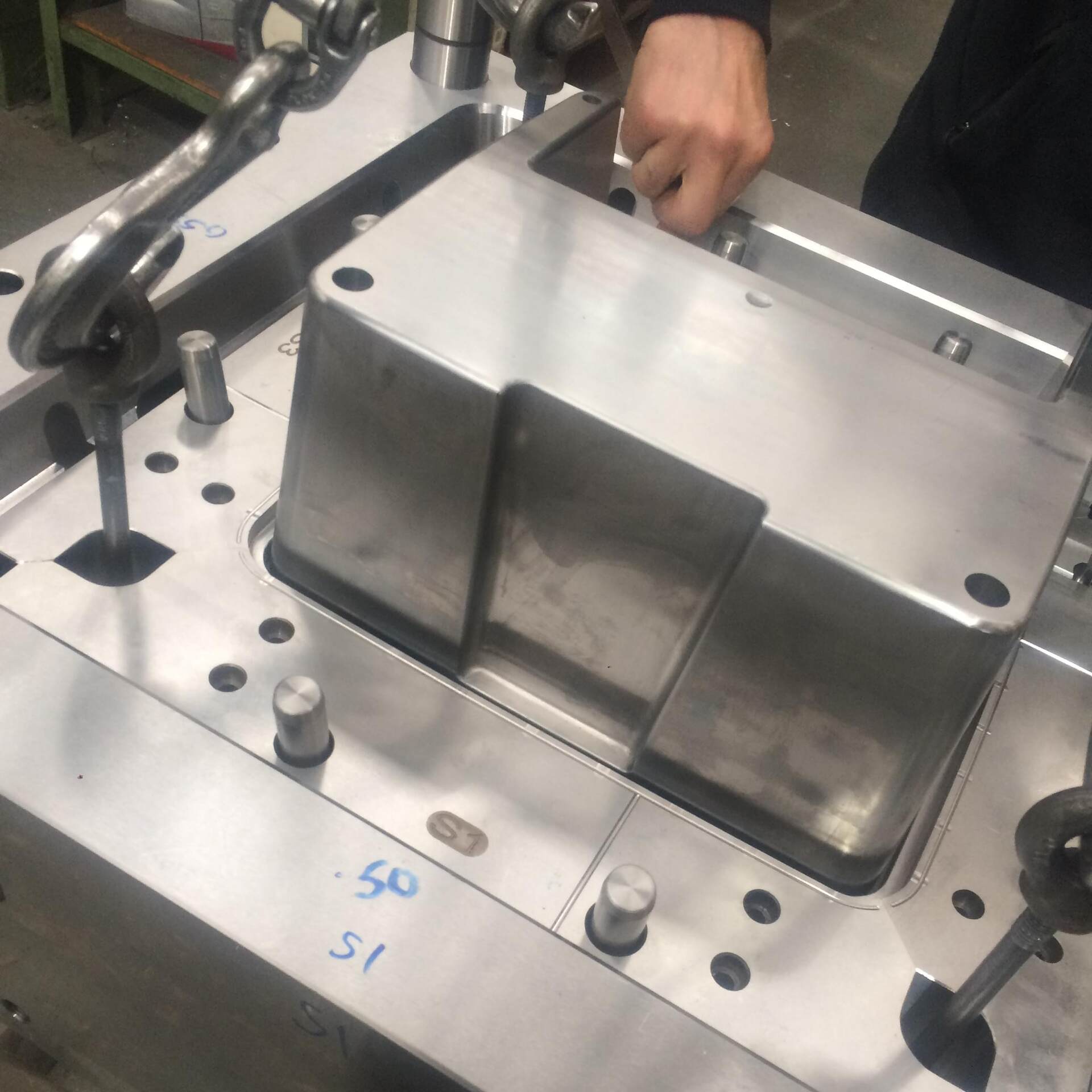 Injection Mould Tooling Design | Kanton Engineering